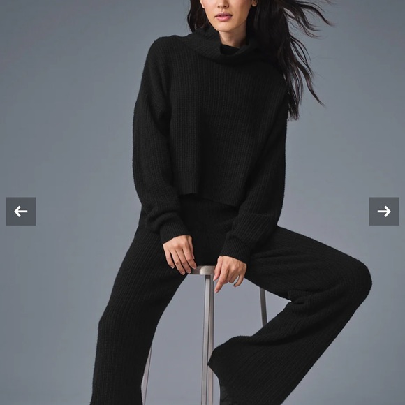 ALO Yoga | Pants & Jumpsuits | Alo Cashmere Highwaist Plush Waffle Pant ...